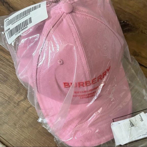 Burberry | Accessories | Burberryauthentic Nwt Pink Logo Baseball ...